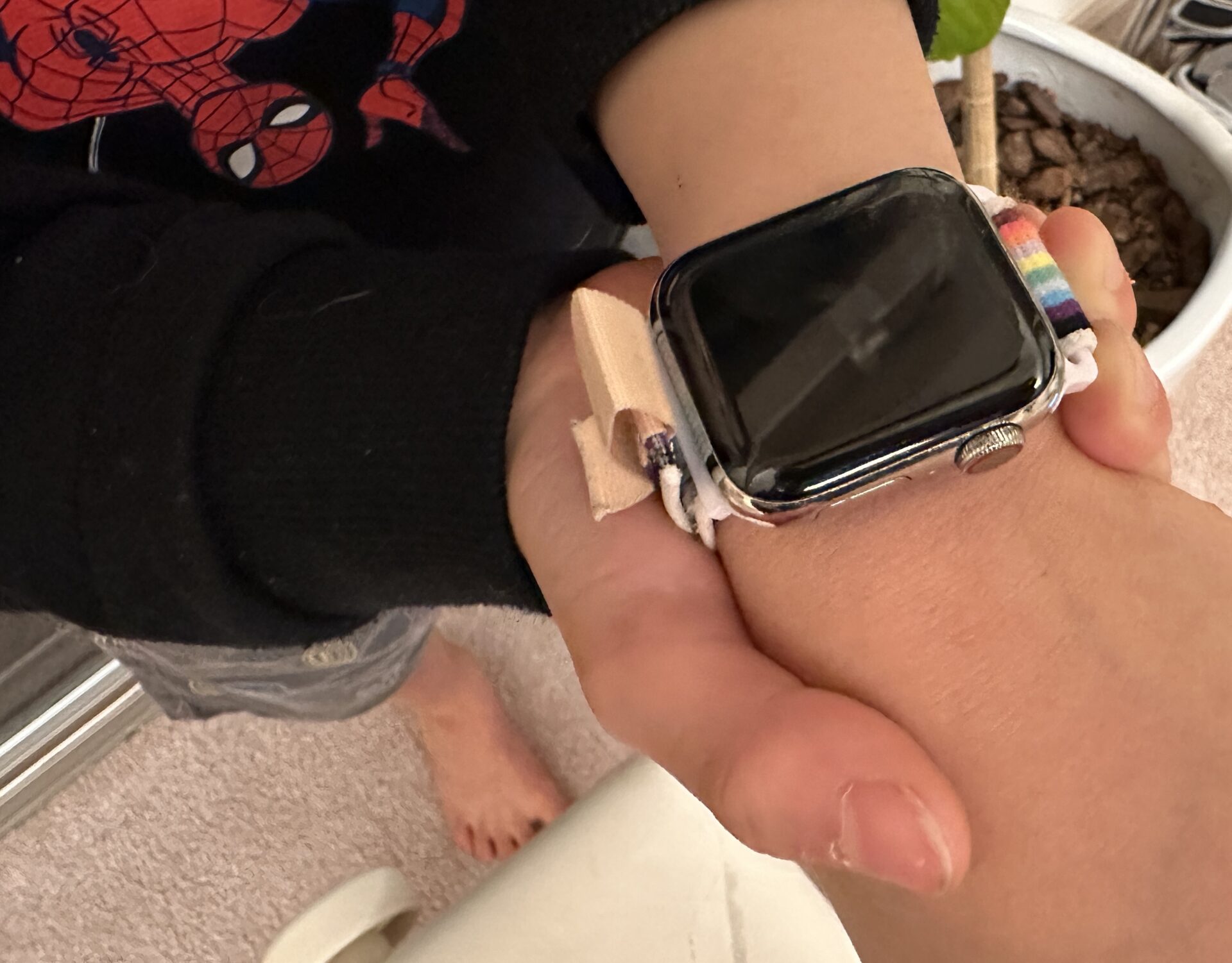 【auウォッチナンバー】使わなくなったAppleWatchを子供用スマートウォッチとして再利用してみた、キッズ携帯としても便利！【感想】 | ももへいブログ